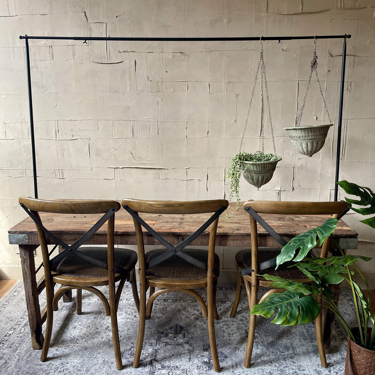 Over Table Pole - Black, Small 211cm - - Liv's Solihull