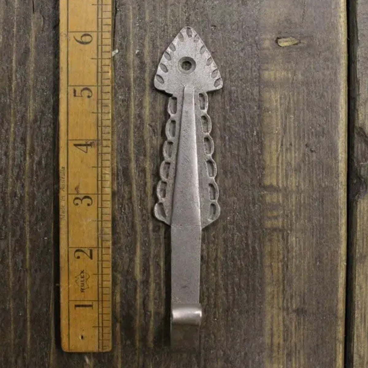 Single Hook - Everthorpe Handforged Iron - - Liv's Solihull